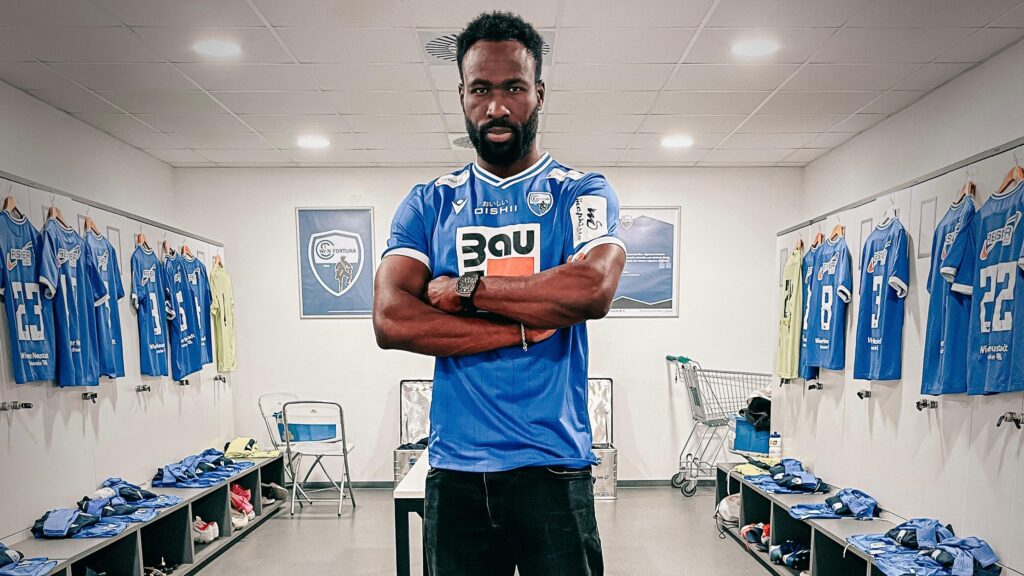 Marvin Bio stürmt für Wiener Neustadt - 1. Fortuna Wiener Neustädter SC